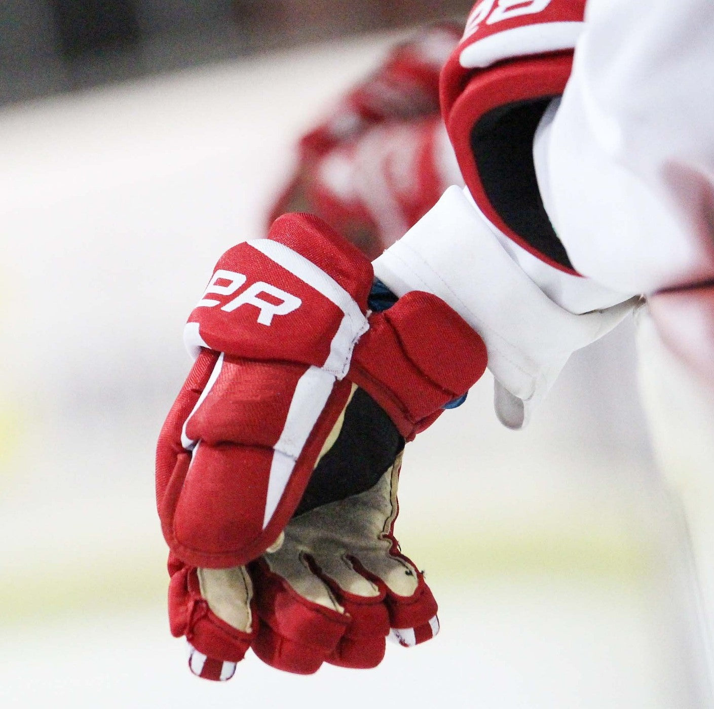 Pro Stock Gloves – LockerSwap